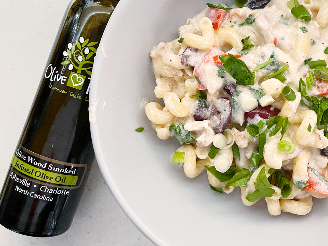 Roasted Red Pepper & Chicken Cavatappi in a Smoked Gouda Sauce - Olive ...