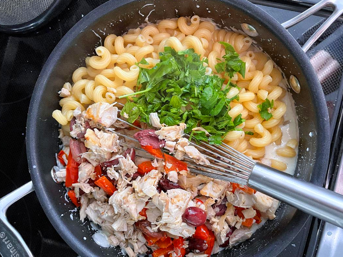 Roasted Red Pepper & Chicken Cavatappi in a Smoked Gouda Sauce - Olive ...